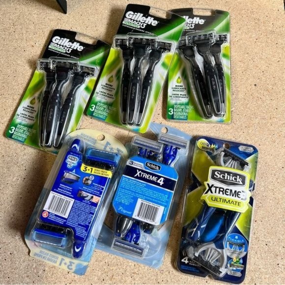 schick | Grooming | Mens Disposable Razors Bundle | Poshmark